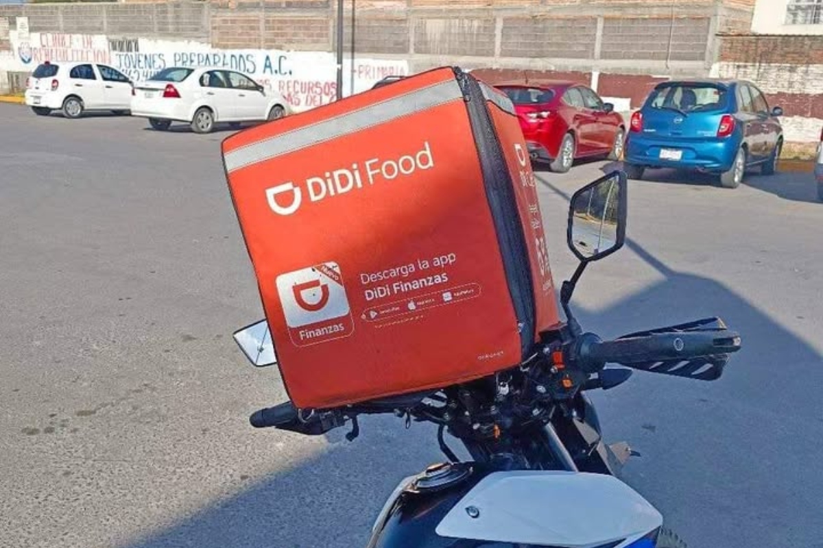 Personas que trabajan en Didi, Uber o Rappi ¿De qué trata la r...